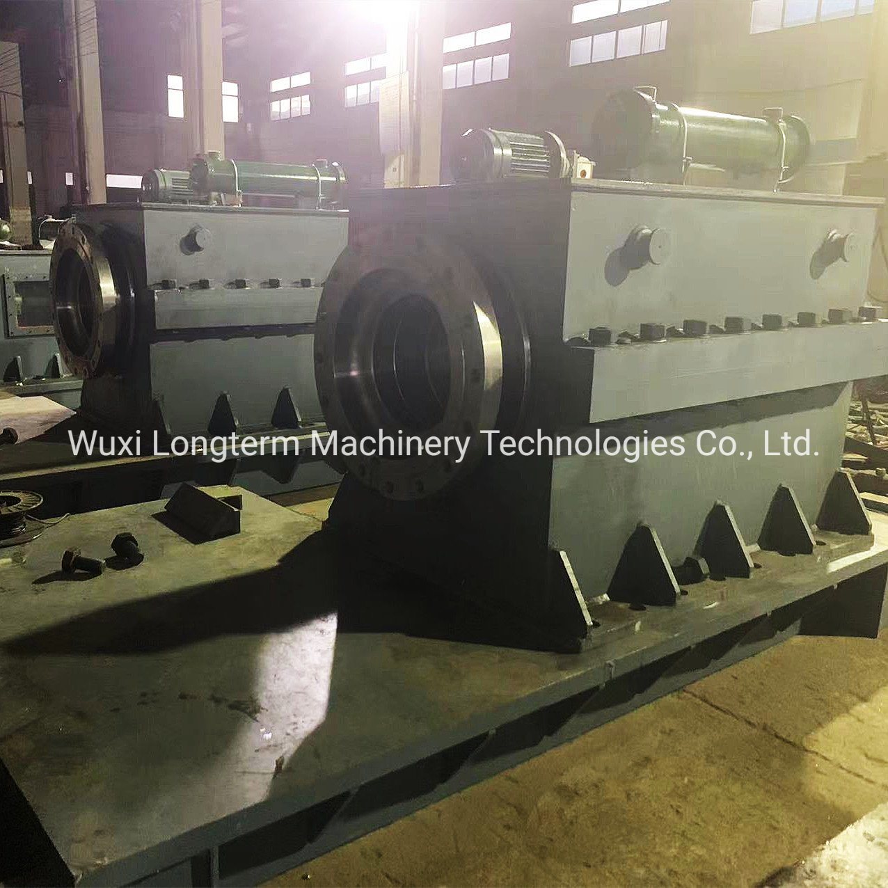 Automatic CNC Cylinder Forming Machine CNG Cylinder Hot Spinning ...