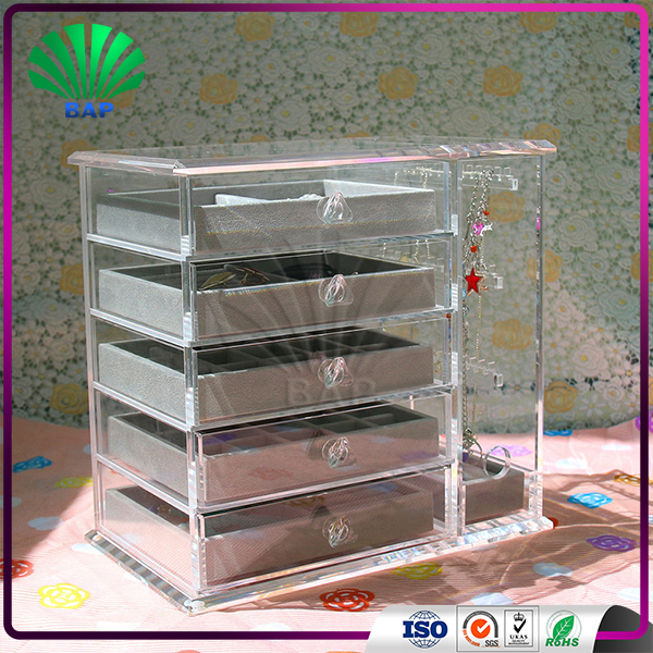 Multilayer Jewelry Display Racks Dressing Room Romantic Jewelry Display ...