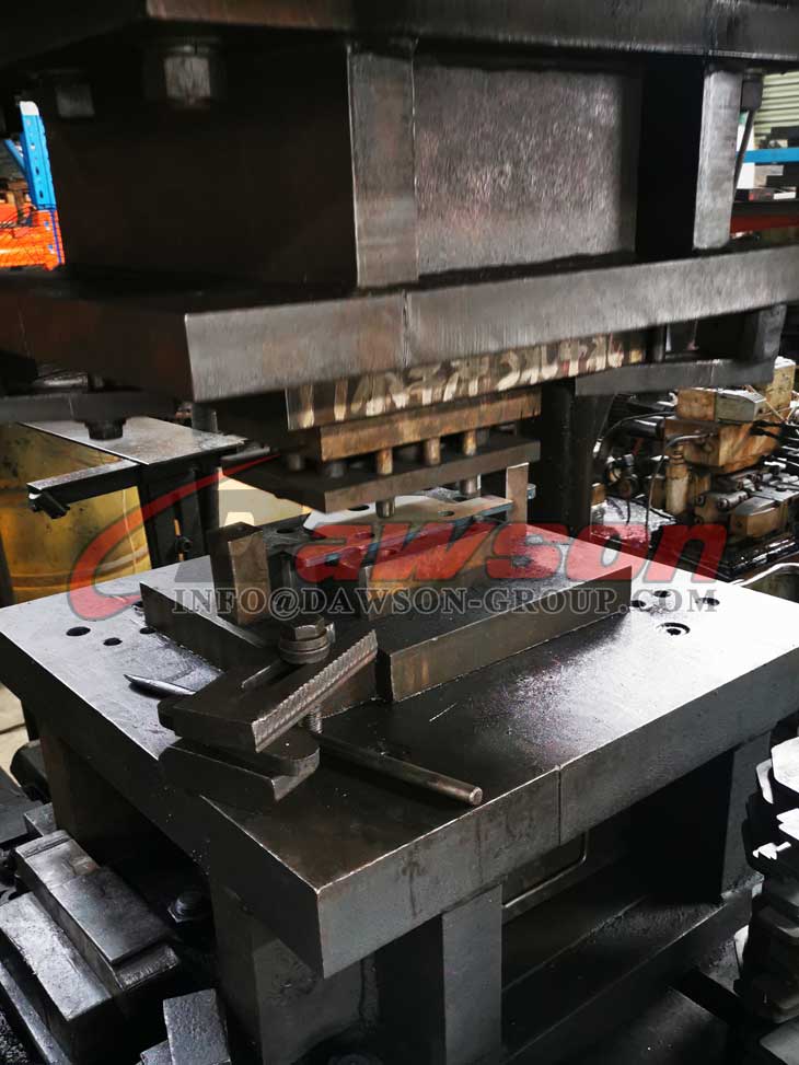 DS-SCC Type Universal Shackle Type Bolt Lifter Screw Cam Lifting Clamp ...